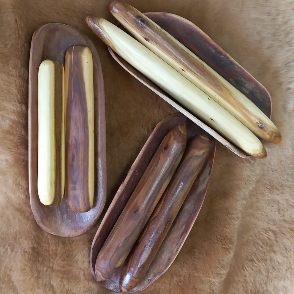 Eucaylptus hardwood Clap stick and Coolamon set – dreamtimeartistry